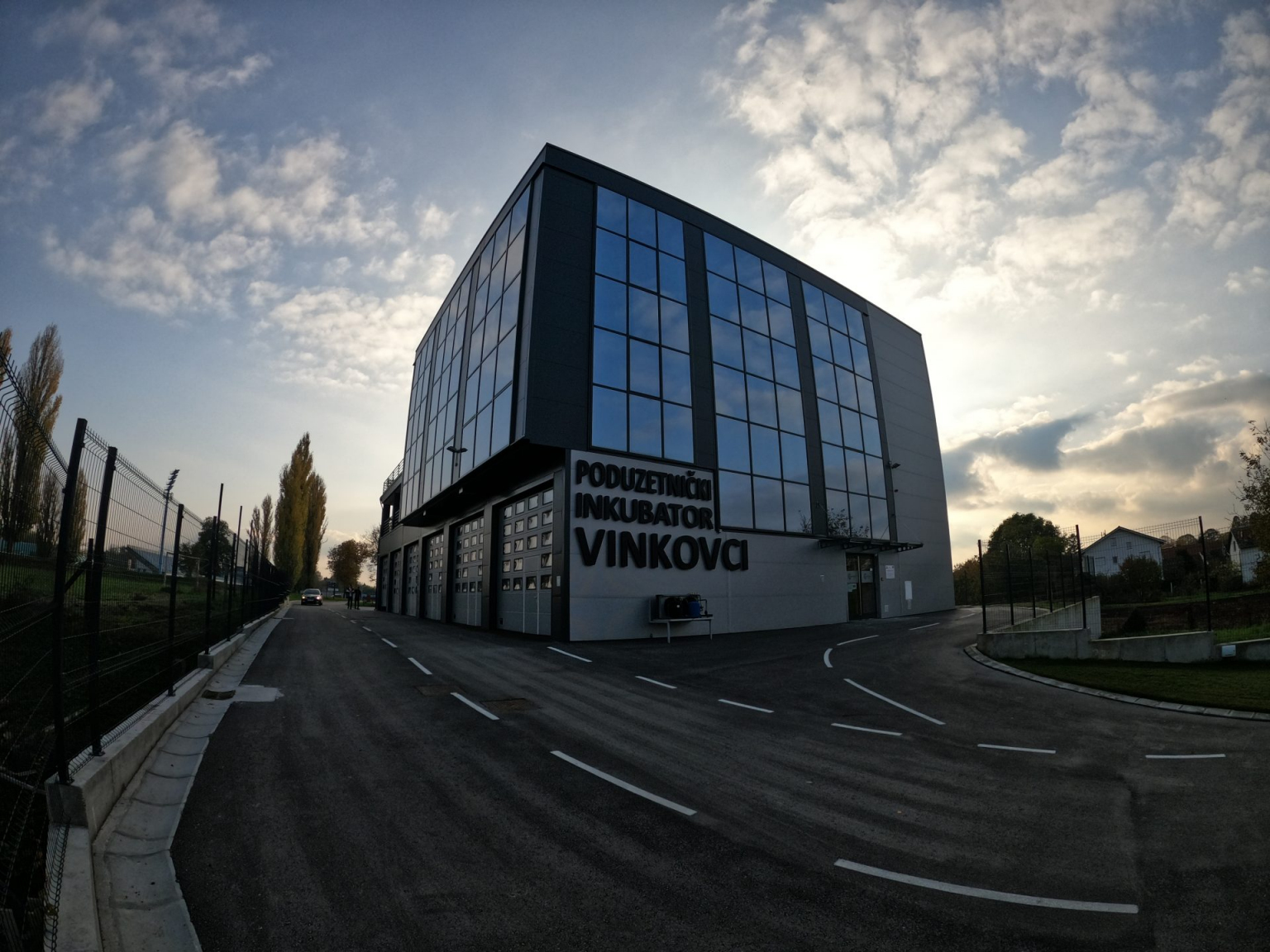 Grad Vinkovci objavio je novi Javni poziv za dodjelu potpora iz programa poticanja poduzetništva ...